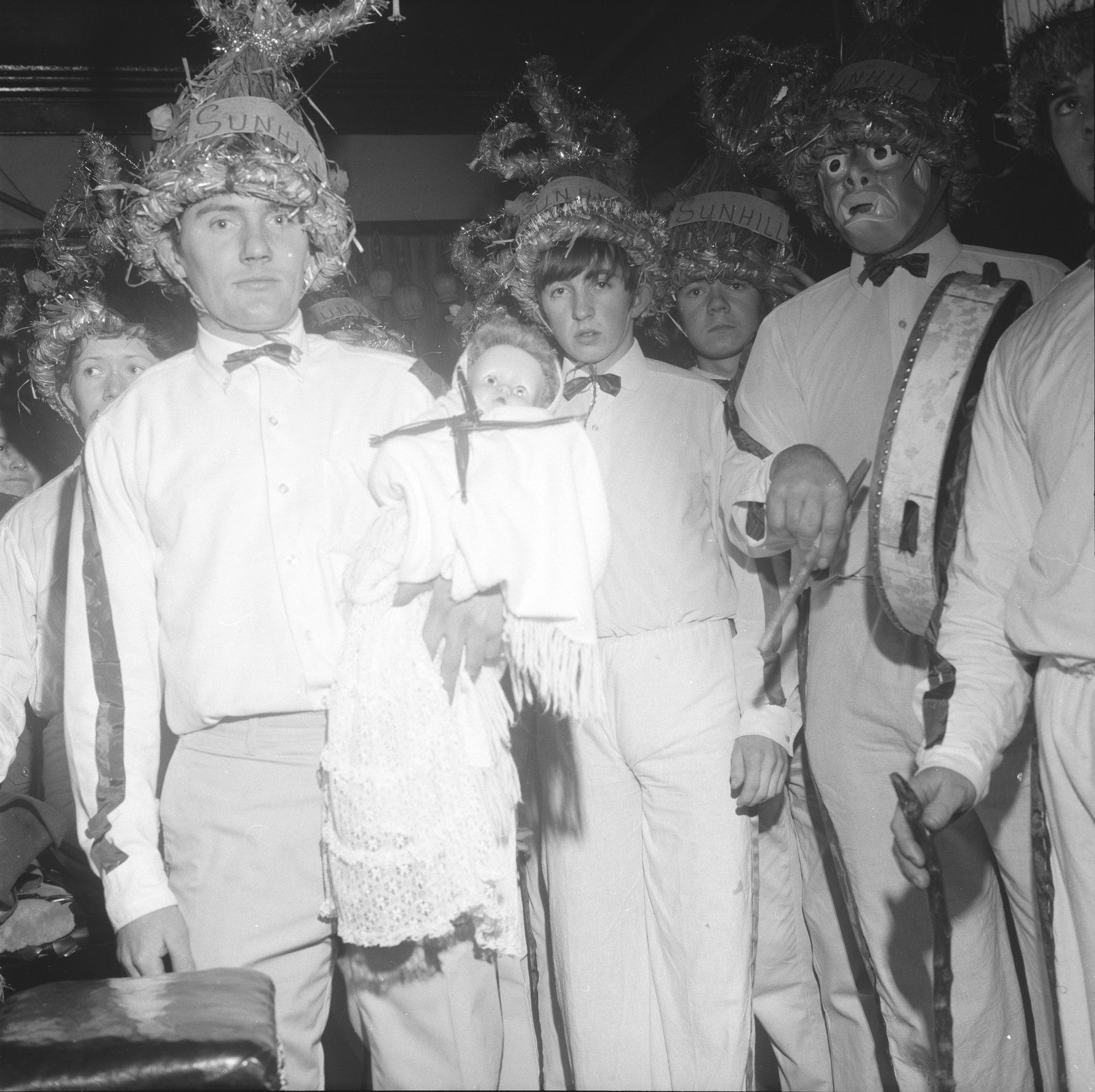 Brídeoga or Biddy Boys – UCD LIBRARY CULTURAL HERITAGE COLLECTIONS